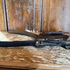 Antique Tool,little Giant Rivet Press Punch,adjustable,cast Iron,rusty ...