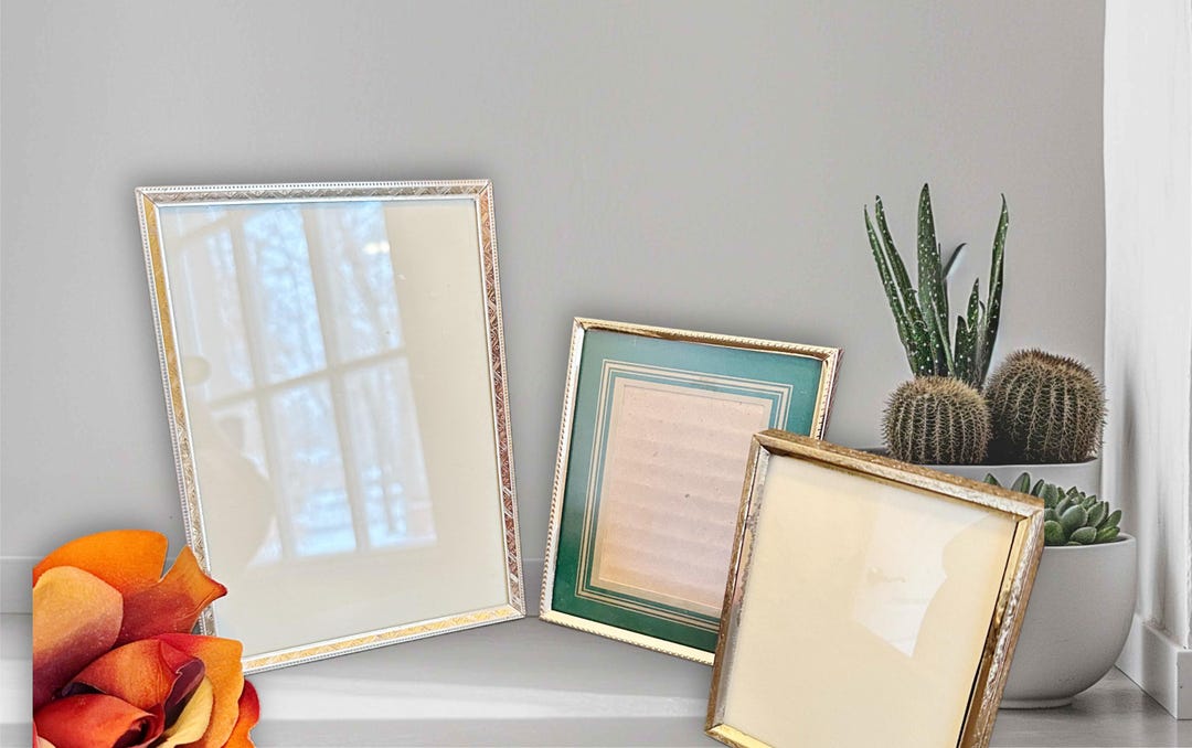 Small Gold Tone Frame,picture Frames,set of 3,glass Front,5x7,4x5 and ...