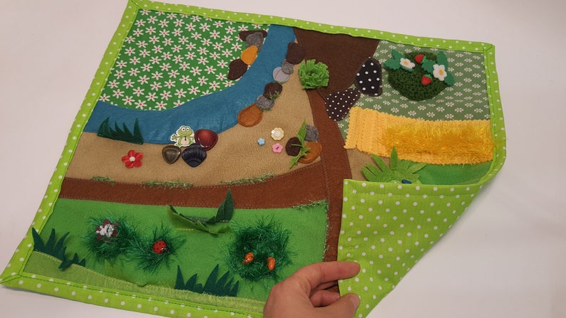 Felt Play Mat With Red Farm Barn - Etsy