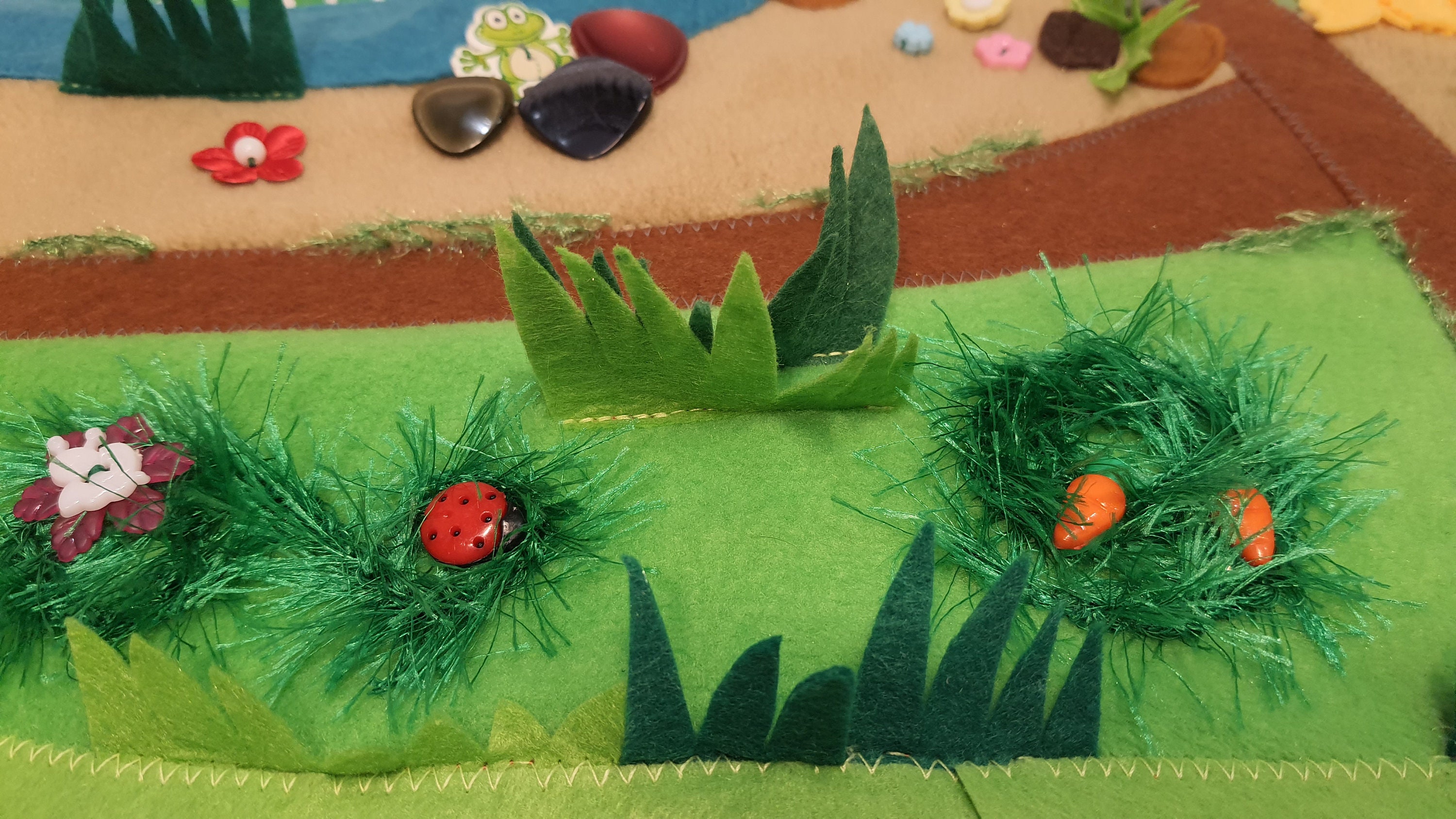 Felt play mat with red farm barn | Etsy