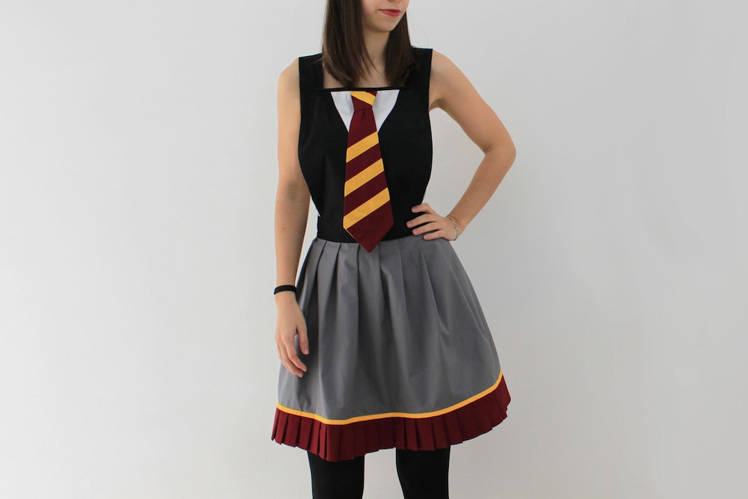 H.P. Inspired Apron - Etsy