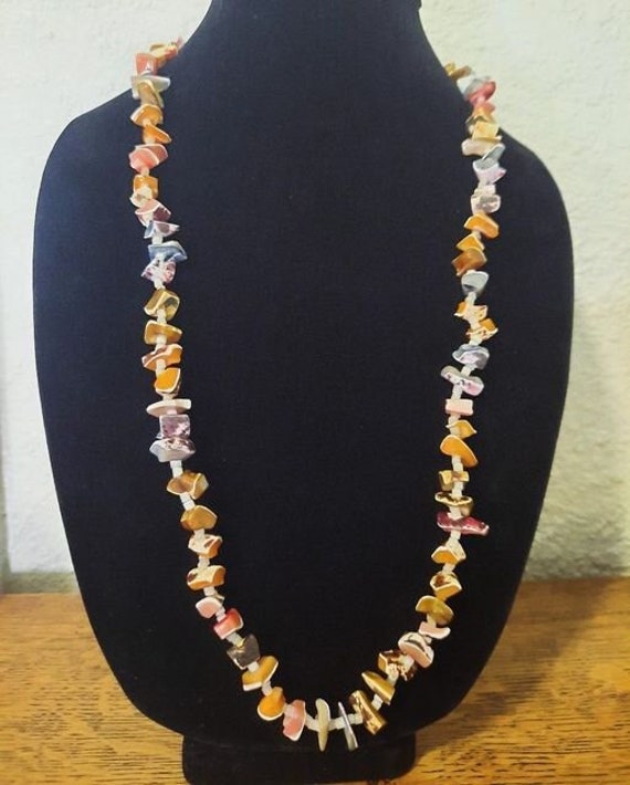 1970s Vintage Single strand Multicolored Conch Shell … - Gem