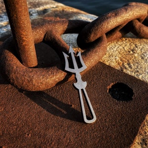 El tridente del rey de la cerveza de Picaroon Tools: llavero ...