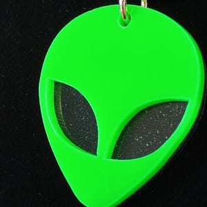 Alien Head Charm Necklace - Etsy