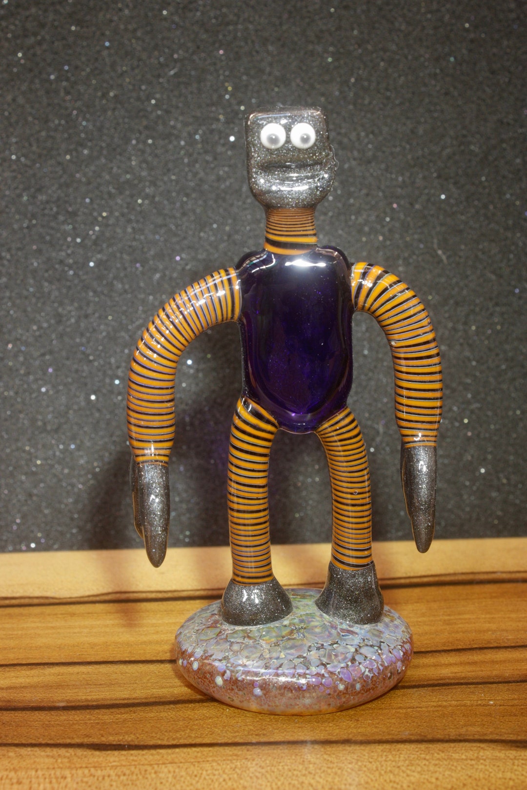 Shy Robot.handmade Borosilicate Collectable Glass Miniature.dr Sawfish ...