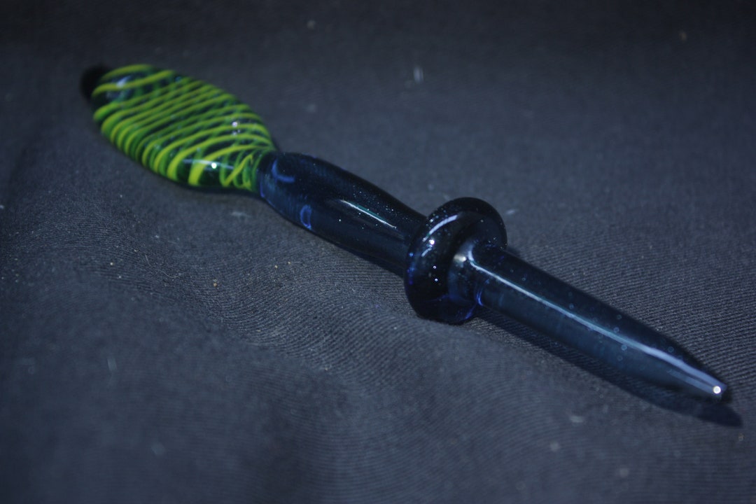 Perfume Wand Handmade Borosilicate Glass Witchcraft Dauber.dr Sawfish ...