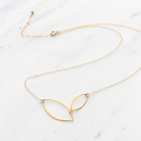 Minimal Necklace - Etsy