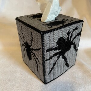 Halloween Spooky Spider Plastic Canvas Tissue Box Holder Holiday TBC ...