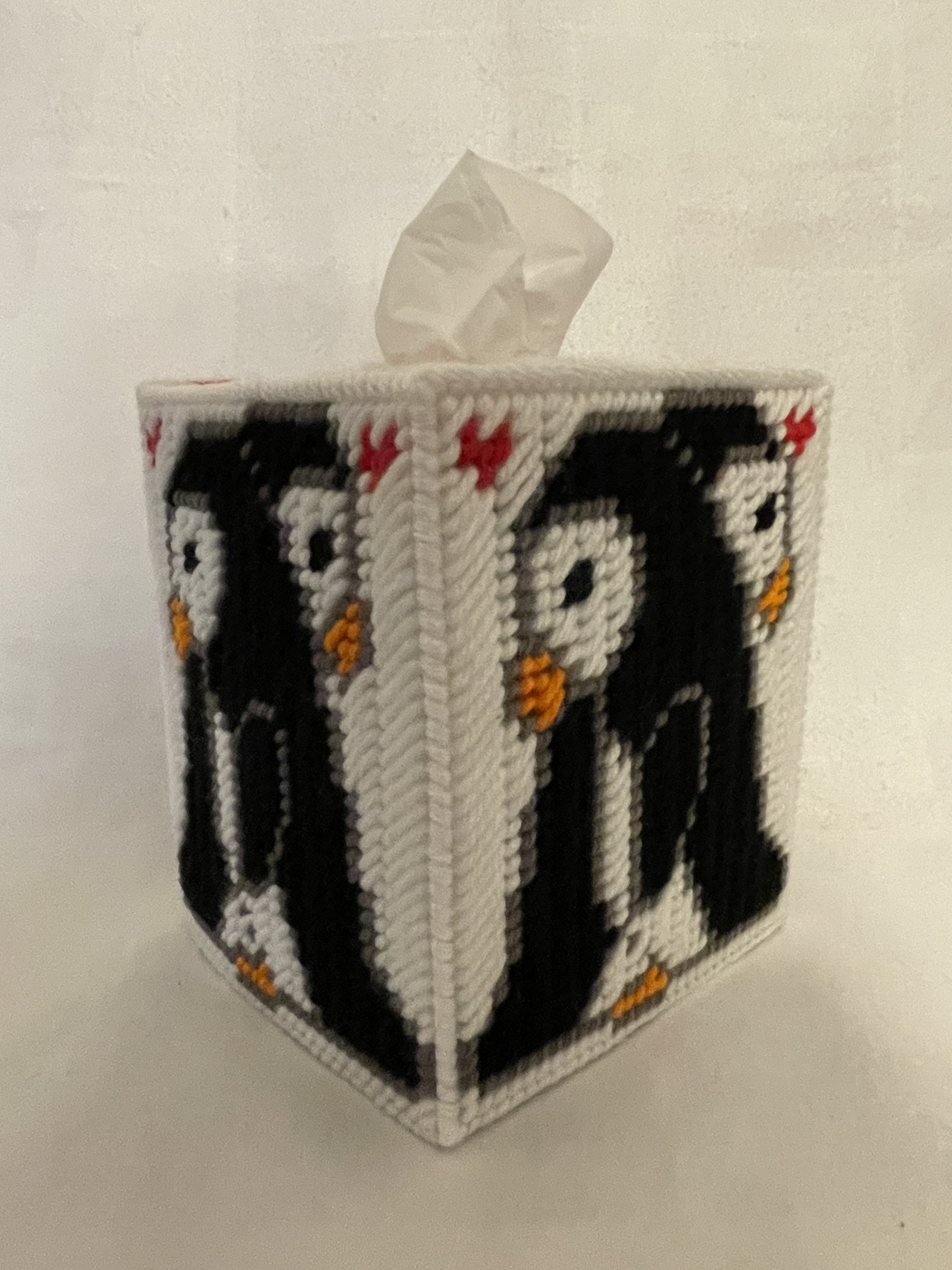 Home & Living Bathroom Décor Bathroom plastic canvas Penguin Tissue box ...