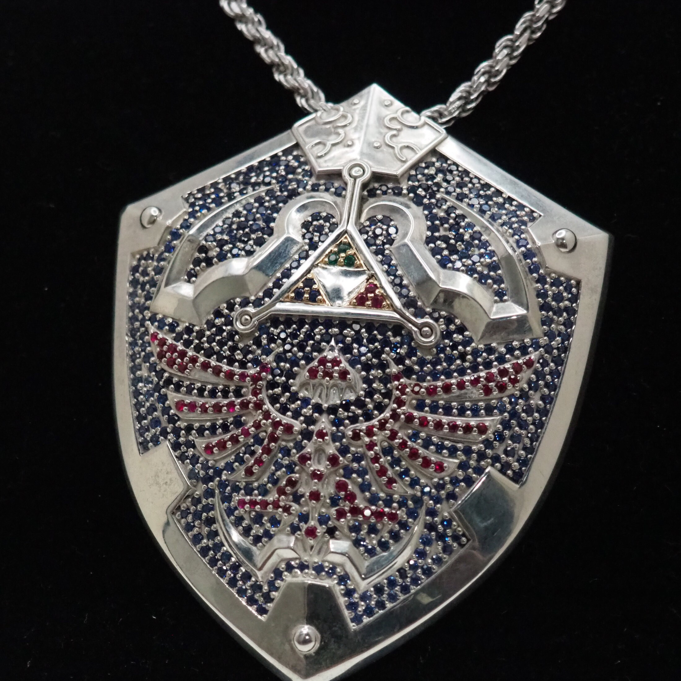 Legend of Zelda: Link Hylian Shield - Etsy