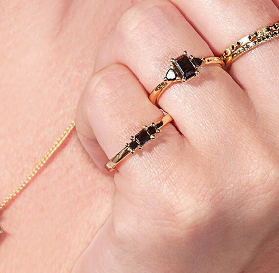 Black Diamond Engagement Ring Fine Jewelry Minimalist Gold Engagement Ring Etsy