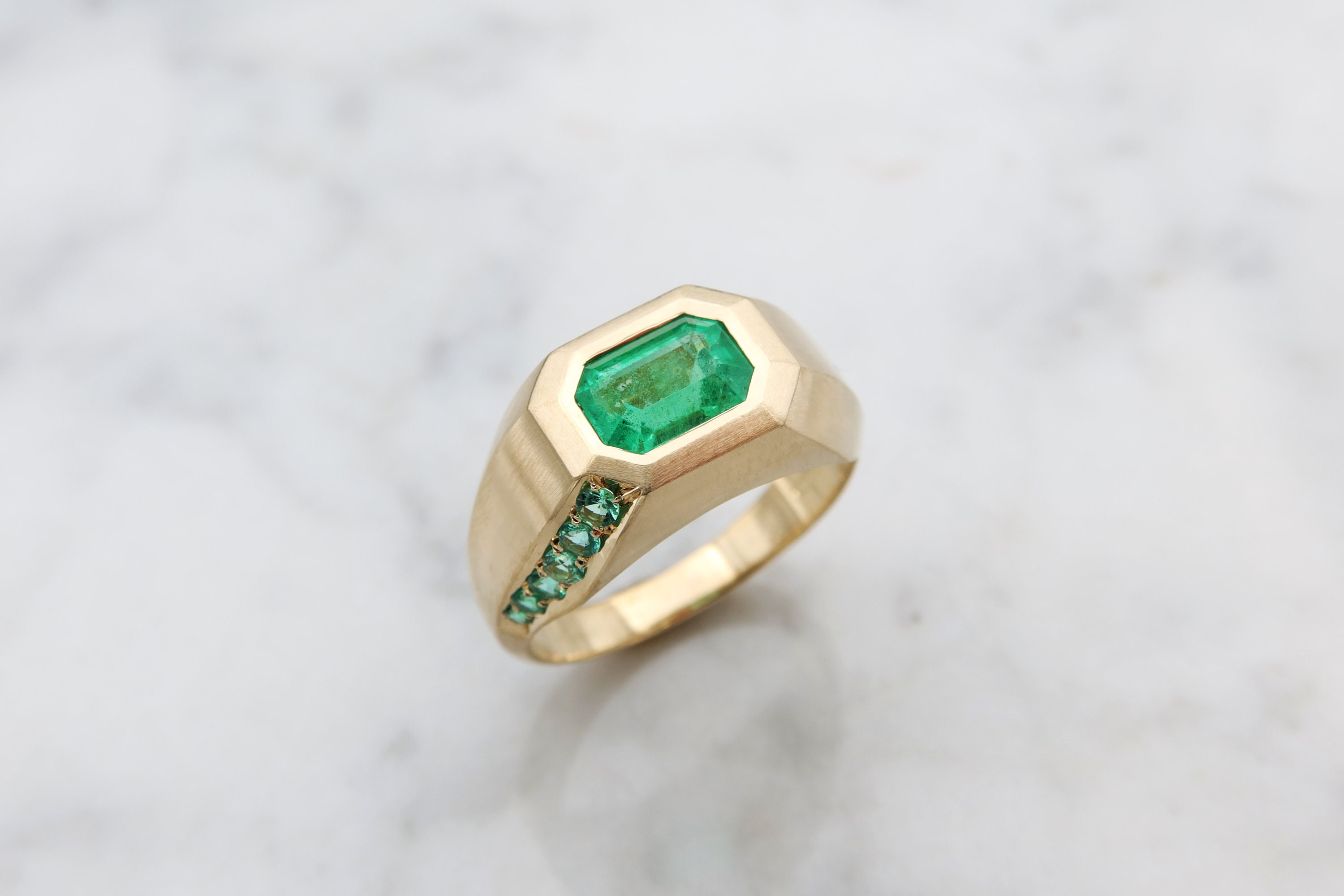 Green Emerald Gold Signet Ring || Emerald Gift for Him || Solid Gold ...