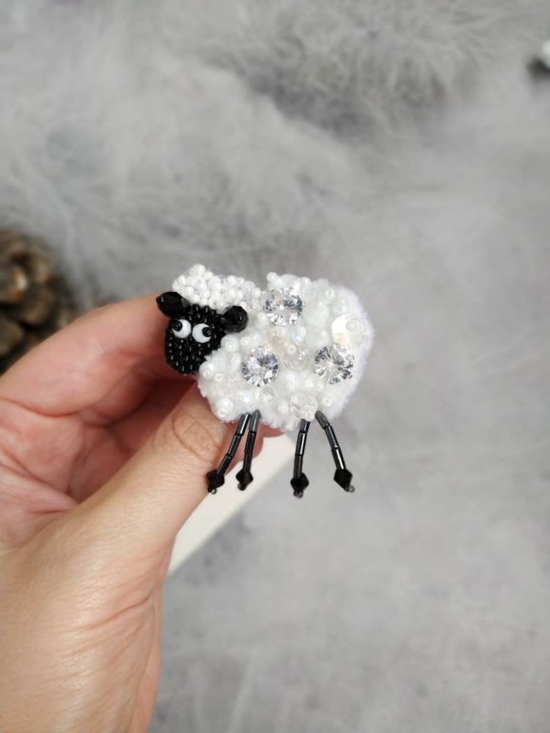 Beaded sheep pin white sheep brooch lamb pin brooch | Etsy