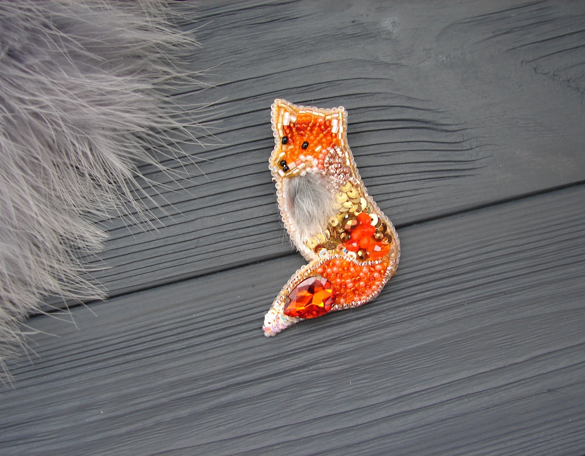 Fox Seed Beaded Pin: Animal Lover Jewelry, Art Glass Nature Brooch - Etsy