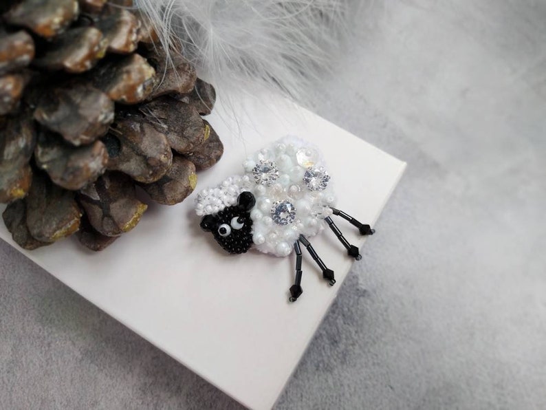 Beaded sheep pin white sheep brooch lamb pin brooch | Etsy