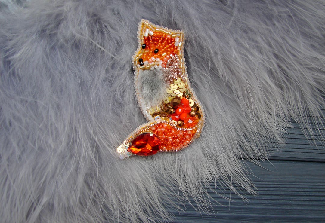Fox Seed Beaded Pin: Animal Lover Jewelry, Art Glass Nature Brooch - Etsy