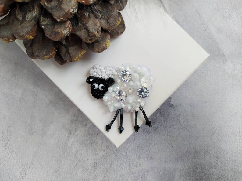 Beaded sheep pin white sheep brooch lamb pin brooch | Etsy