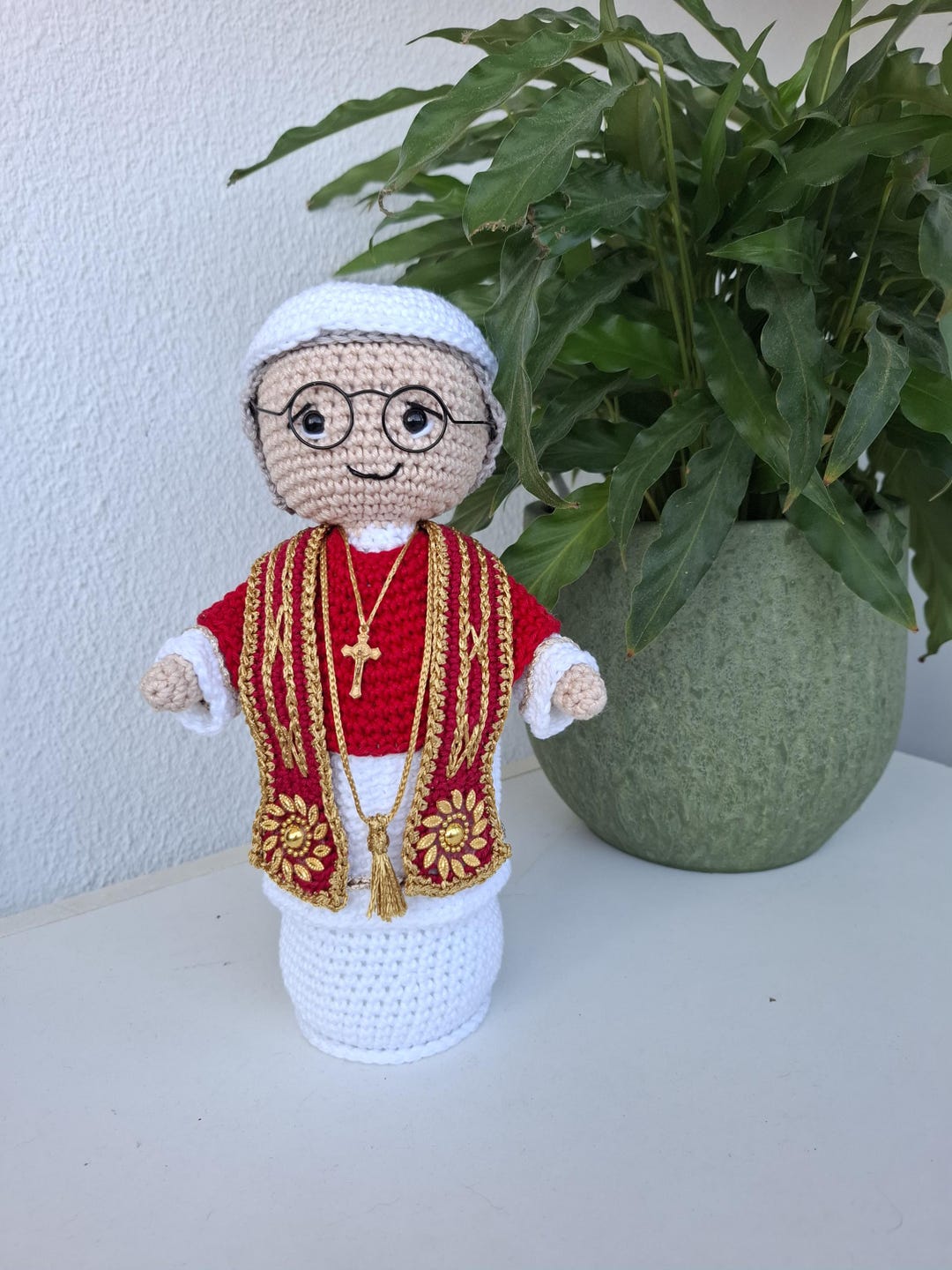 Amigurumi Pope Leo XIV | Handmade Catholic Doll 25cm | Crochet Saint ...