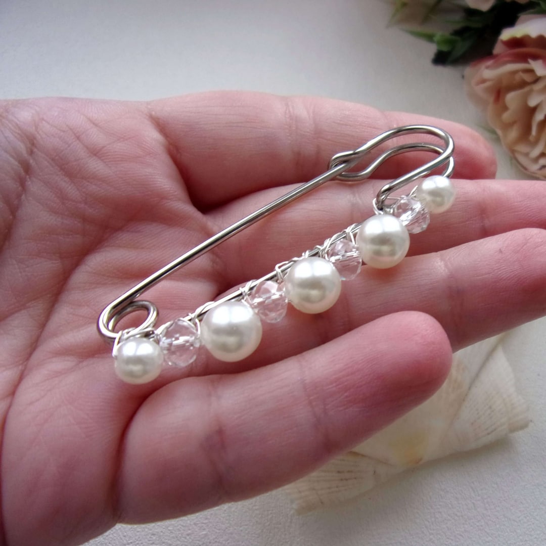 Pearl Wedding Train Pin, Bridal Dress Train Clip, Crystal Train Brooch ...