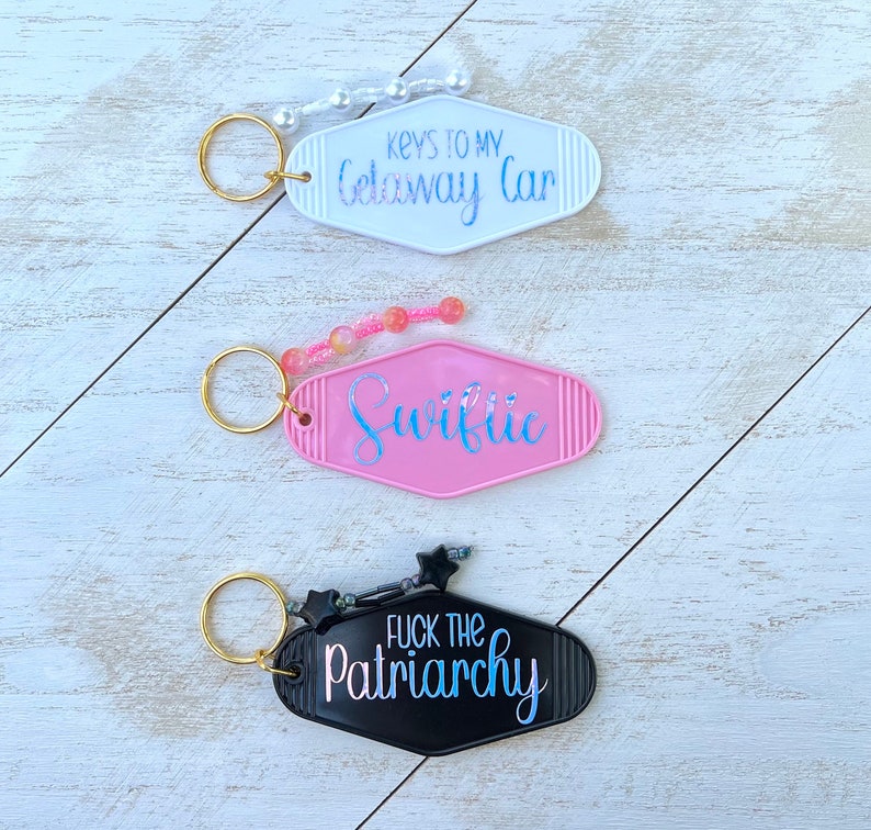 T Swift Keychain, Taylor Swiftie Merch, Eras Tour Merch, Eras Tour ...