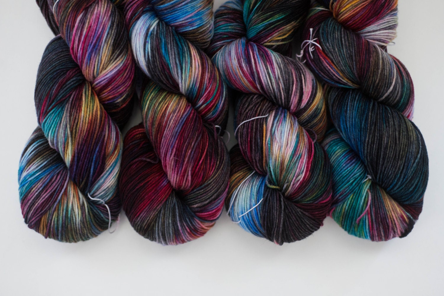 Canadian Hand-dyed Yarn. 80/20 Superwash Merino/nylon. 113g - Etsy