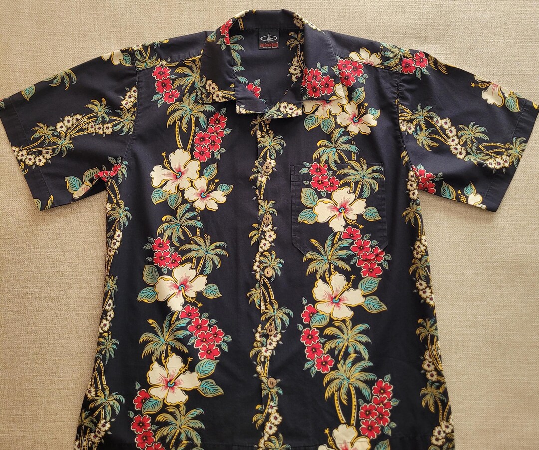 TRIPLE CROWN of SURFING North Shore Hawaii, Vintage 90s Hawaiian Shirt ...