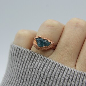 Blue Apatite Ring With Electroformed Copper Band // Raw Stone - Etsy