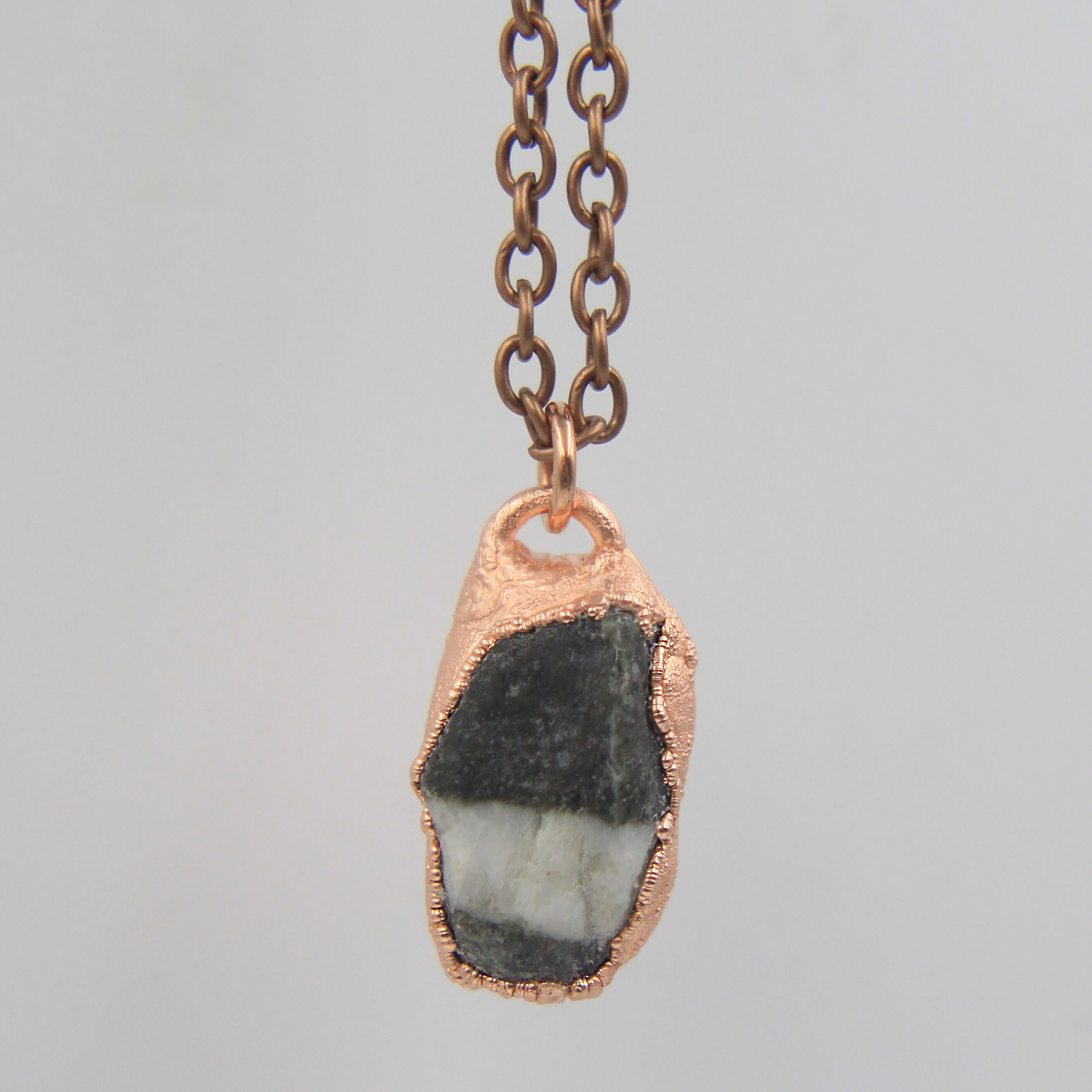 Black and White Beach Stone Necklace With Electroformed Copper - Etsy UK