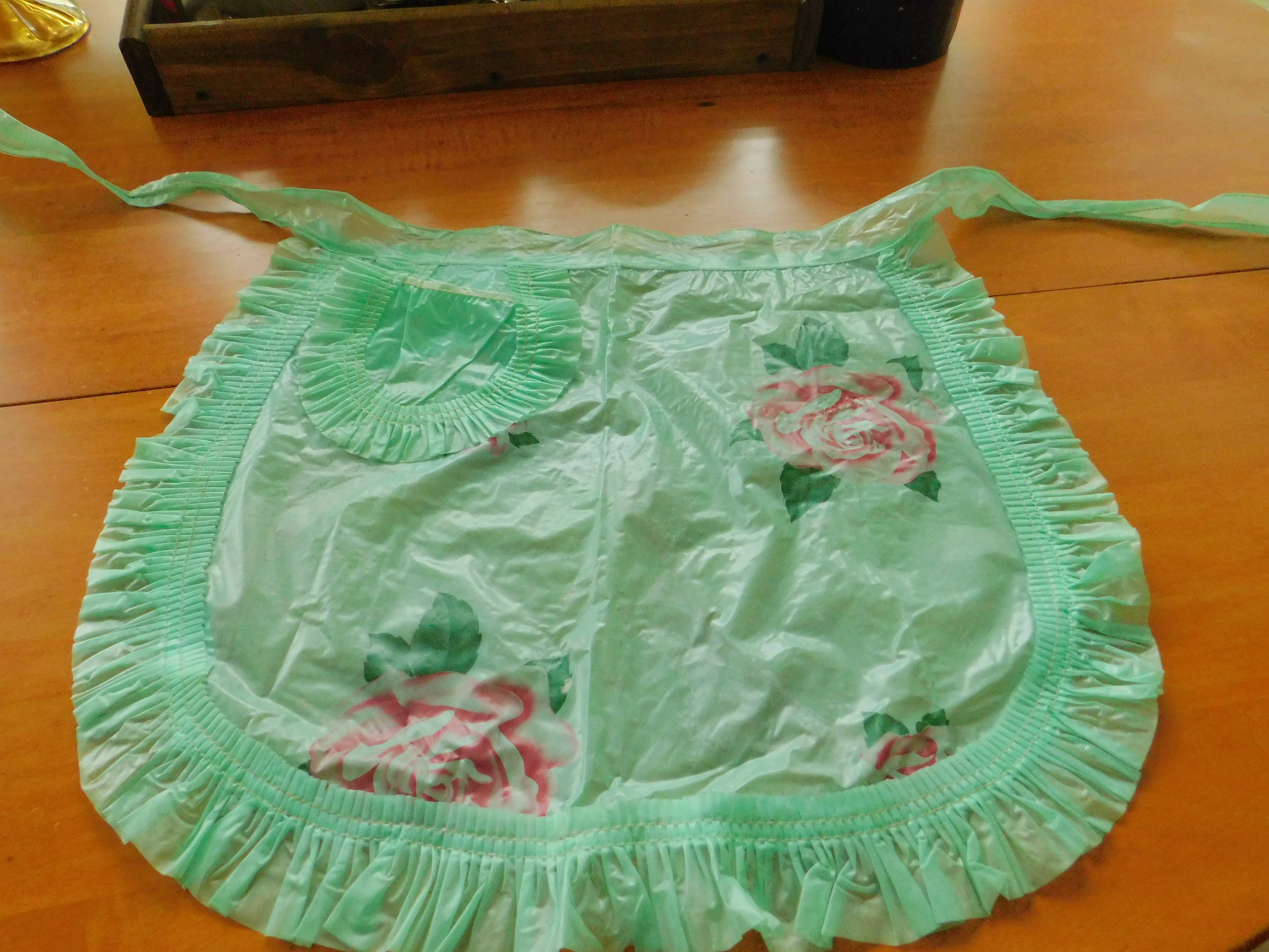 Vintage Plastic Green Waterproof Half Apron From the 1950s. | Etsy