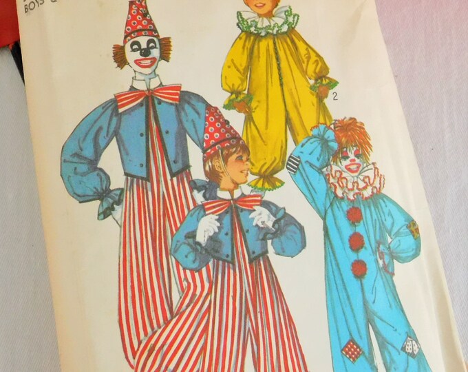 Vintage Clown Costume Sewing Patterns From Simplicity 7162. Halloween ...