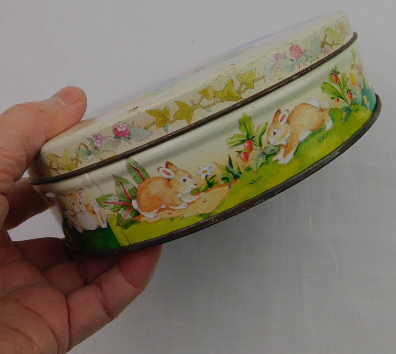 Vintage Easter Tin Bunny Rabbit Floral Spring Candy Container ...