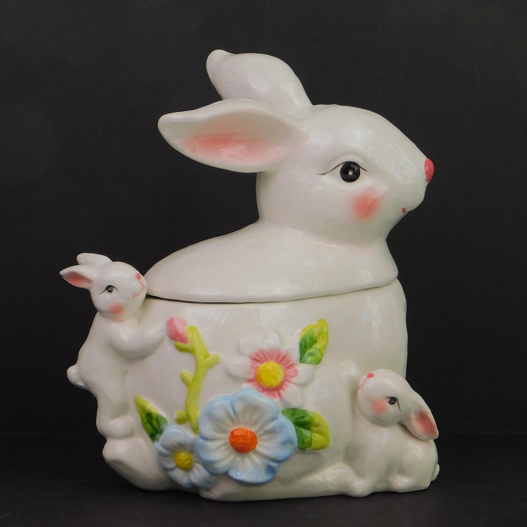 Bunny Rabbit Cookie Jar. Vintage Indoor Floral Planter, Food Safe ...