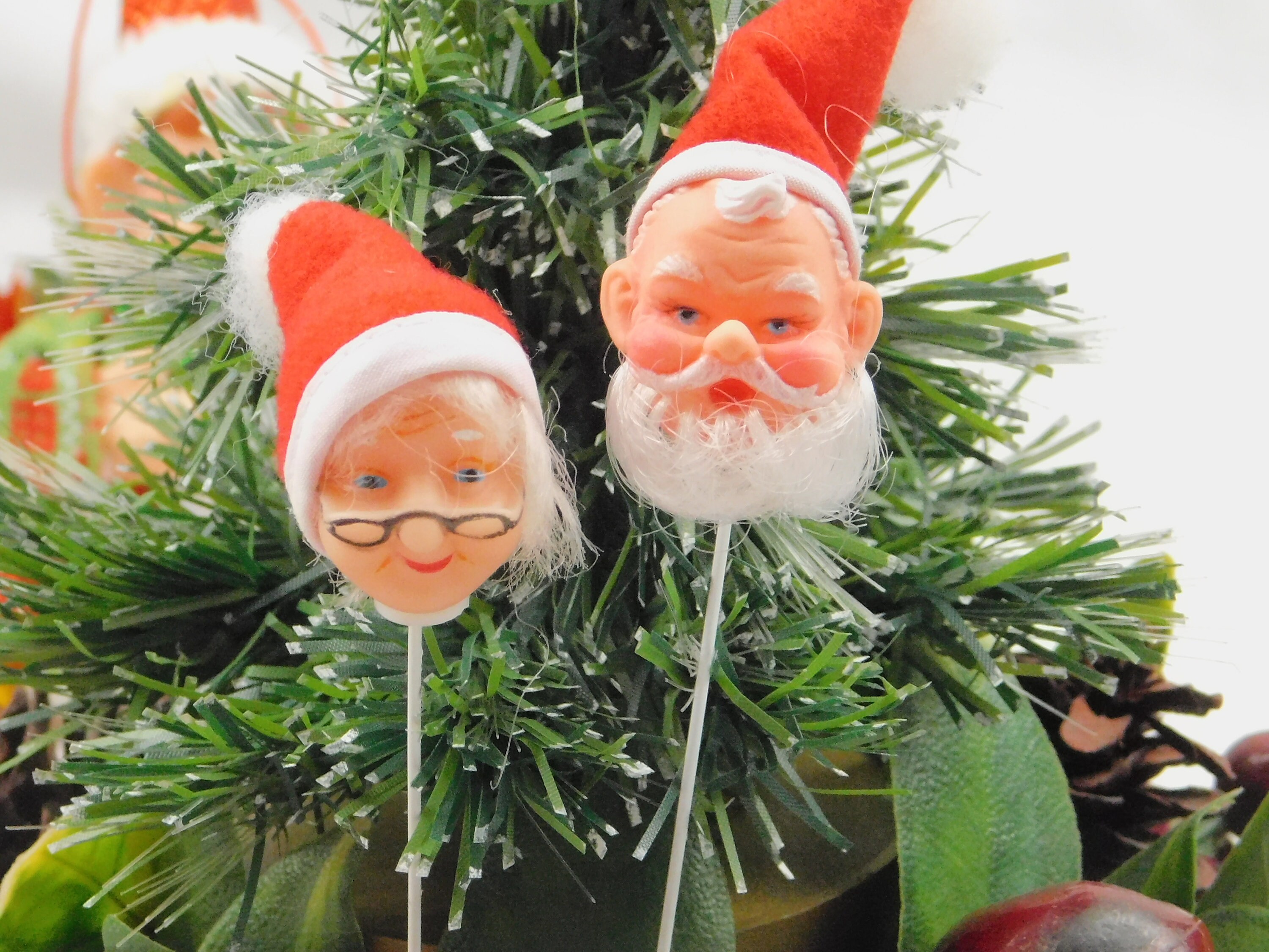 Santa and Mrs. Claus Head Picks for Wreath Floral - Etsy