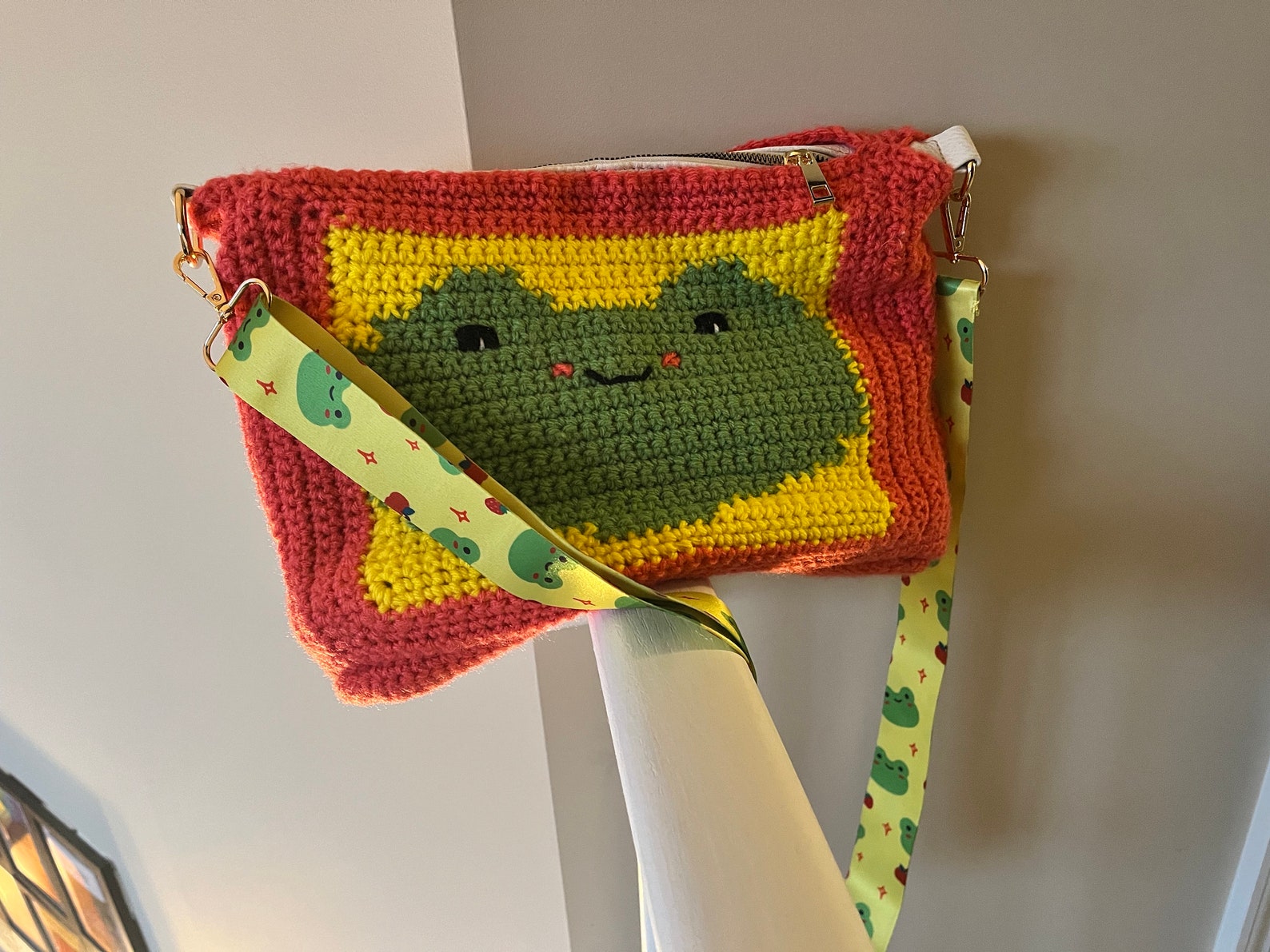 Crochet Frog Crossbody Purse: Handmade Kawaii Froggy Bag - Etsy