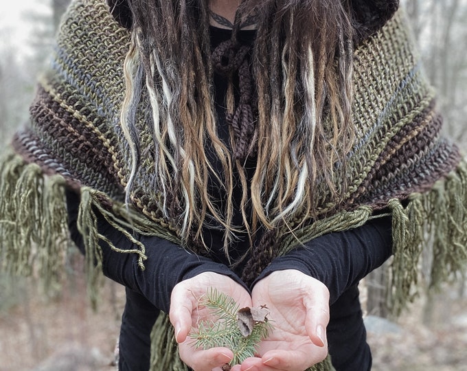 The Hedge Witch Shawl - Hooded - Etsy