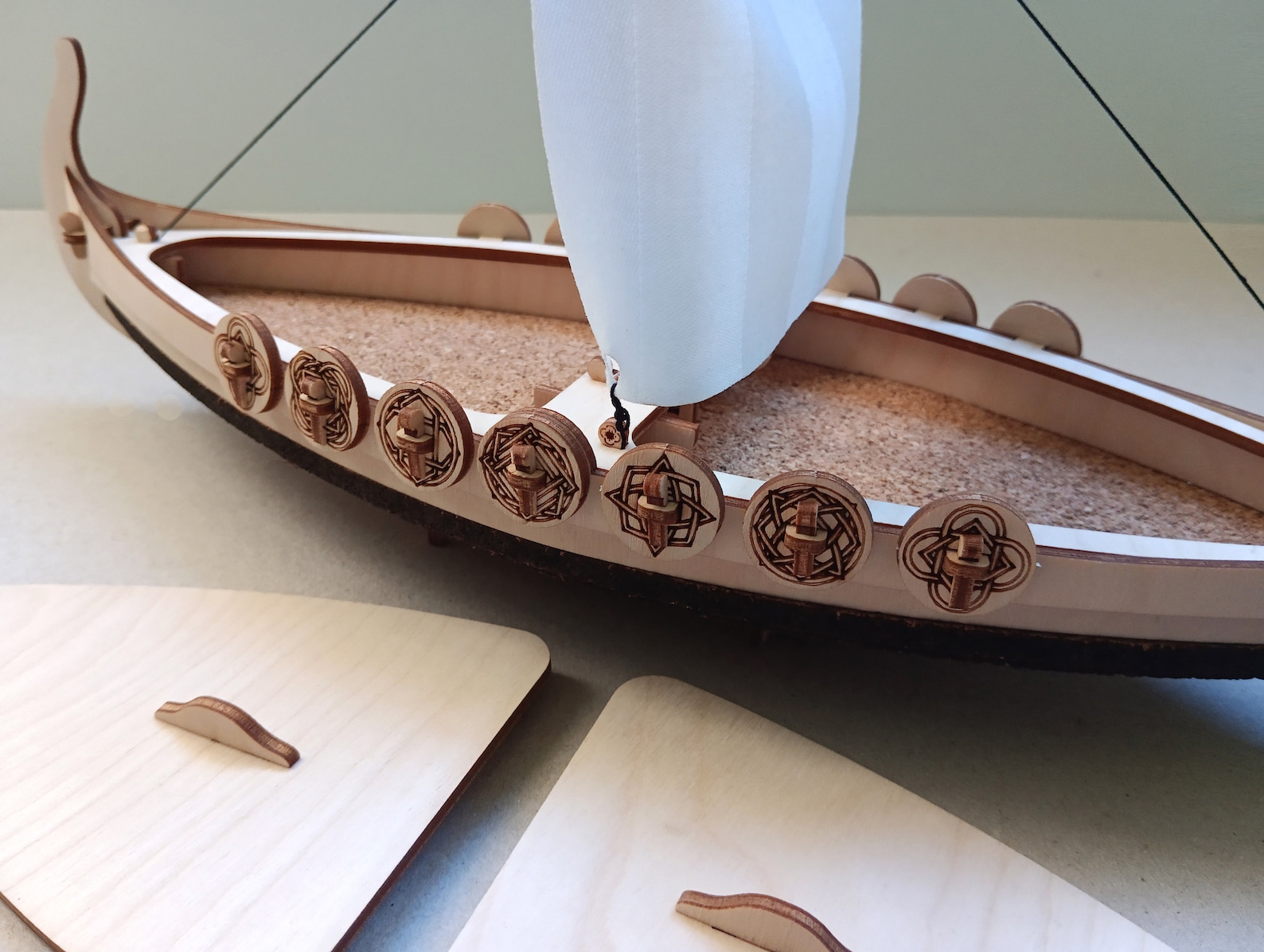 Viking Ship Model, 38 Cm(15 Inches) Wooden Floatable Viking Longship ...