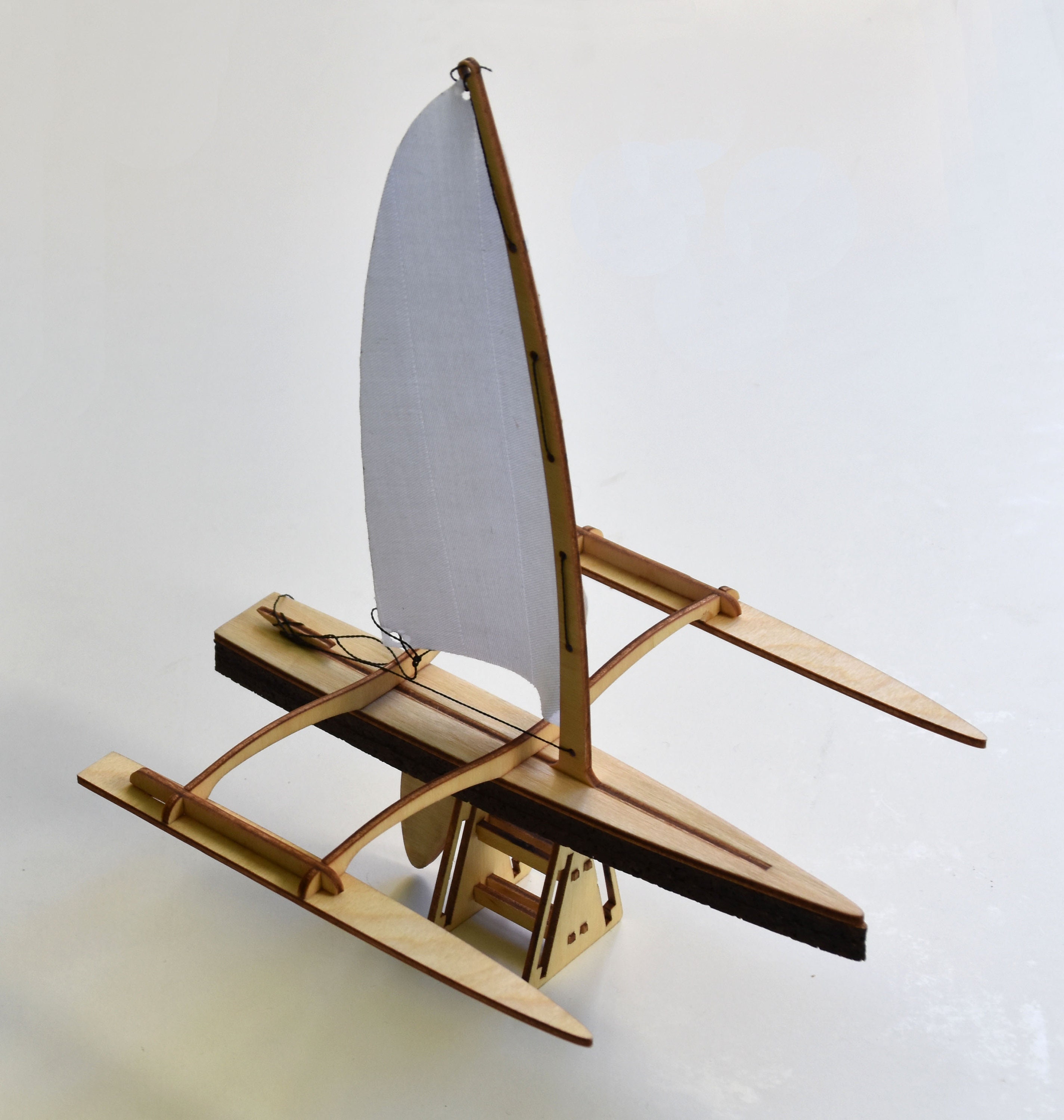 Model Trimaran Sailboat, Model Boat Kit, Pond Yacht, Model Boat That ...