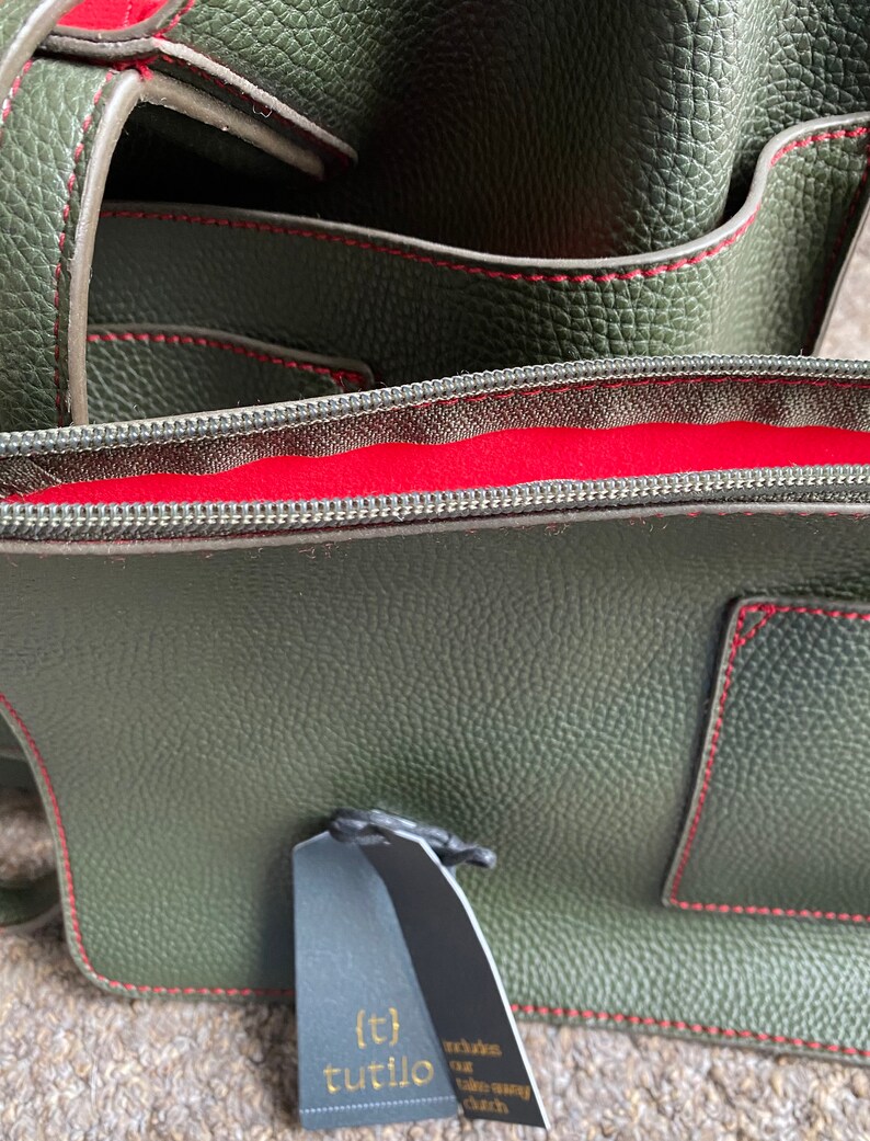 Designer Vintage Tutilo Carry of the Day Tote in Pebbled Dark Green ...