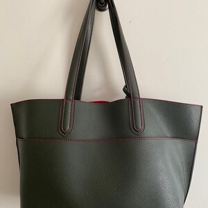Designer Vintage Tutilo Carry of the Day Tote in Pebbled Dark Green ...