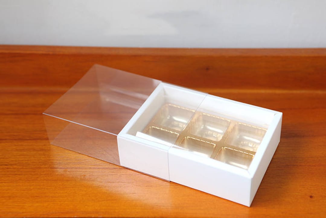 2 White Chocolate Boxes, Chocolate Boxes, Clear Chocolate Box, Insert ...