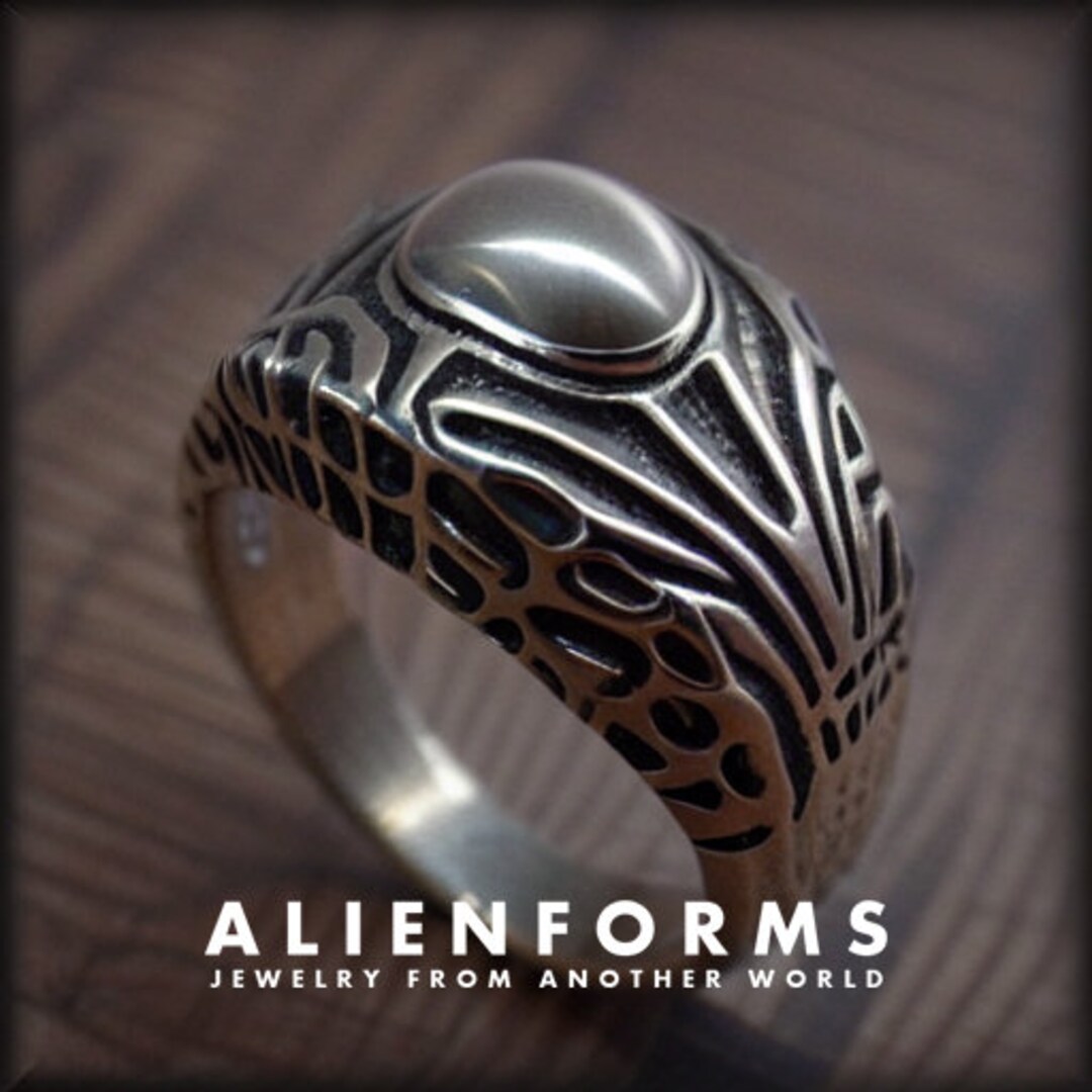 Aliens Ring Gothic Geek Ring Scifi Ring Cyberpunk Gamer - Etsy