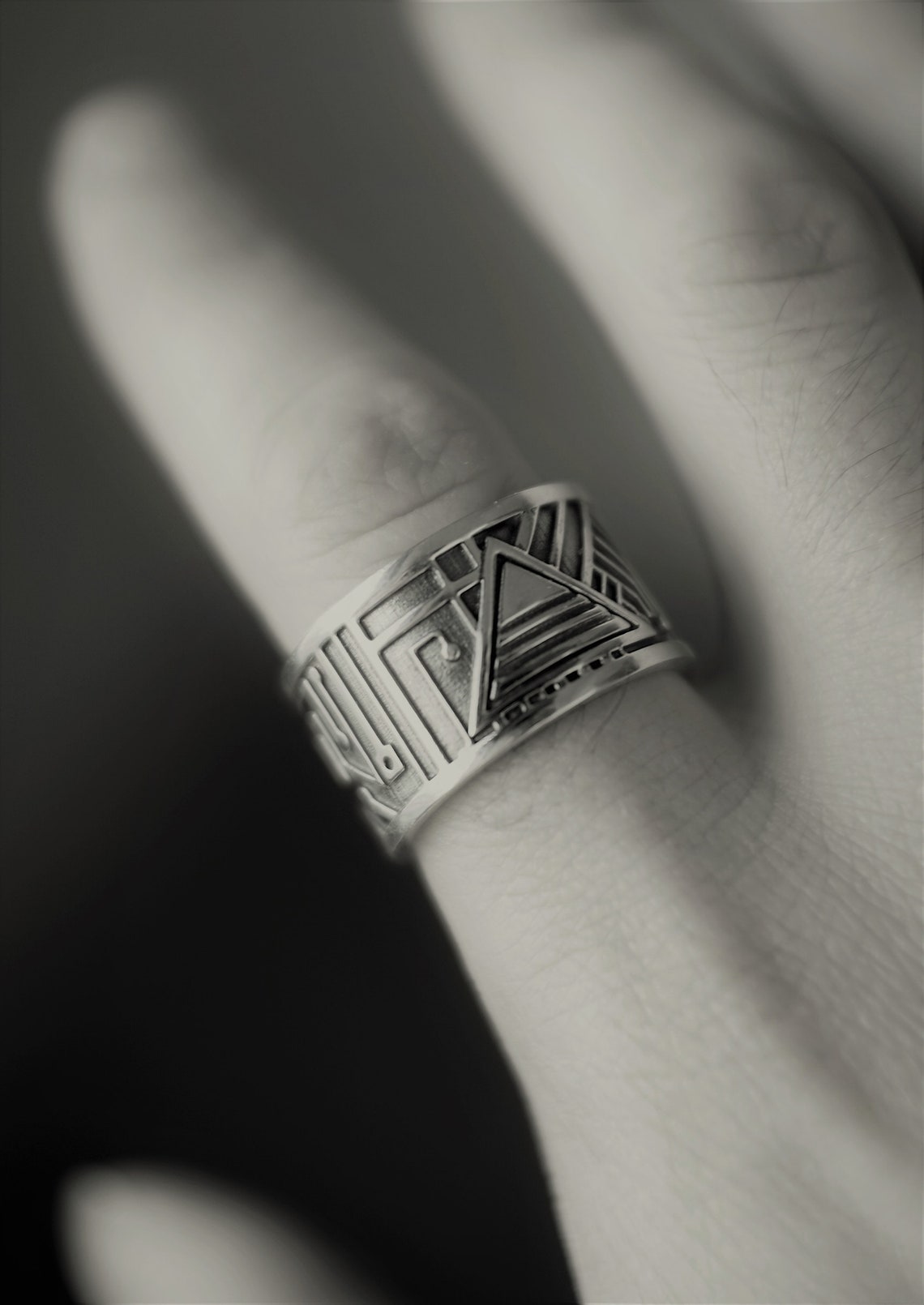 Geek Wedding Ring Futuristic Wedding Band Cyberpunk - Etsy