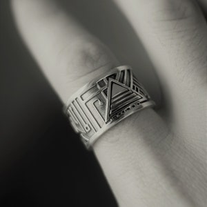 Geek Wedding Ring, Futuristic Wedding Band, Cyberpunk, Retrowave ...