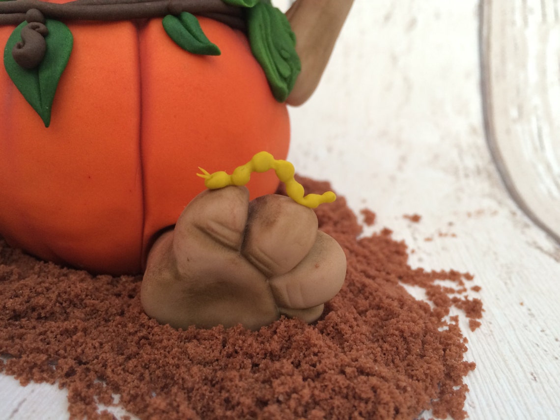 Eddie Cake Topper Tutorial. Step by Step Guide to Figure Making. Cake ...