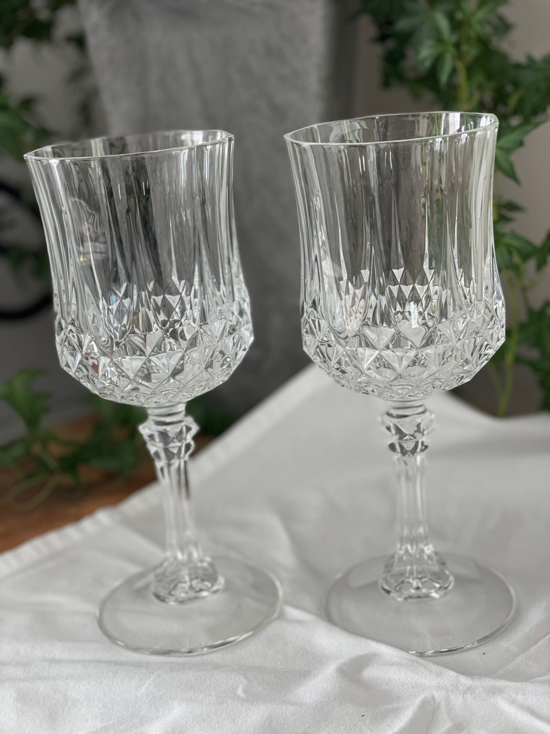 Pair of Stemmed Crystal Wine Glasses, Clear Goblets - Etsy