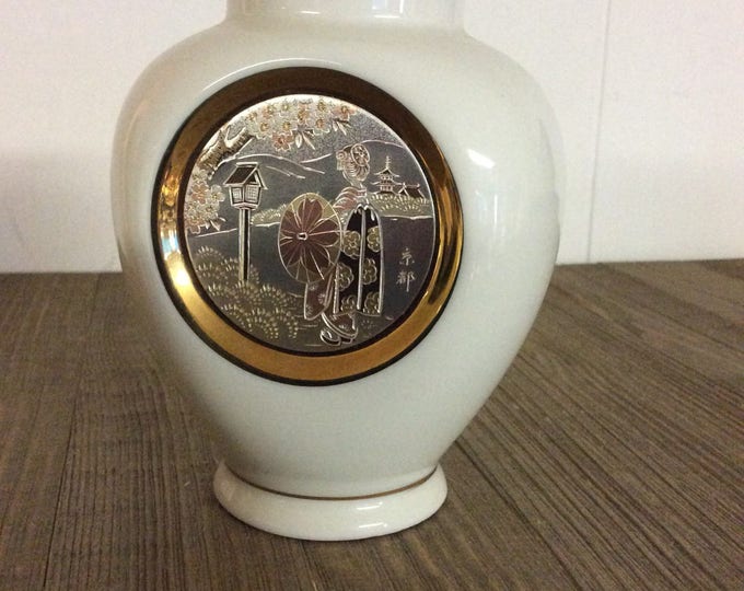 Geisha - the Art of Chokin - Japanese Geisha Vase - 24k Gold Edge ...