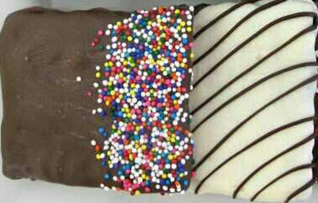 Chocolate Covered Graham Crackers! Decorated in White, Milk and Dark ...