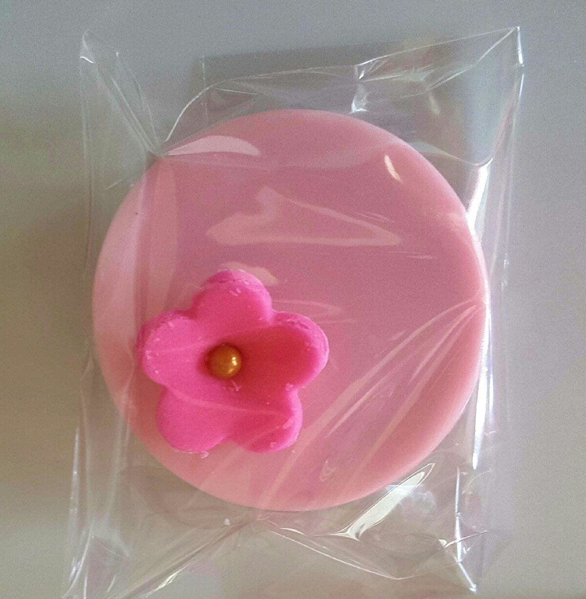 Mothers Day Gift Gourmet Chocolate Covered Oreos Cookies Milk Pink ...