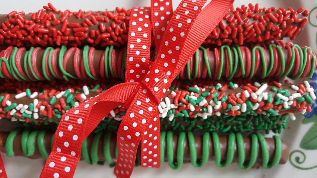 Gourmet Milk Chocolate Covered Pretzels - Holiday Christmas Boxed Gift ...