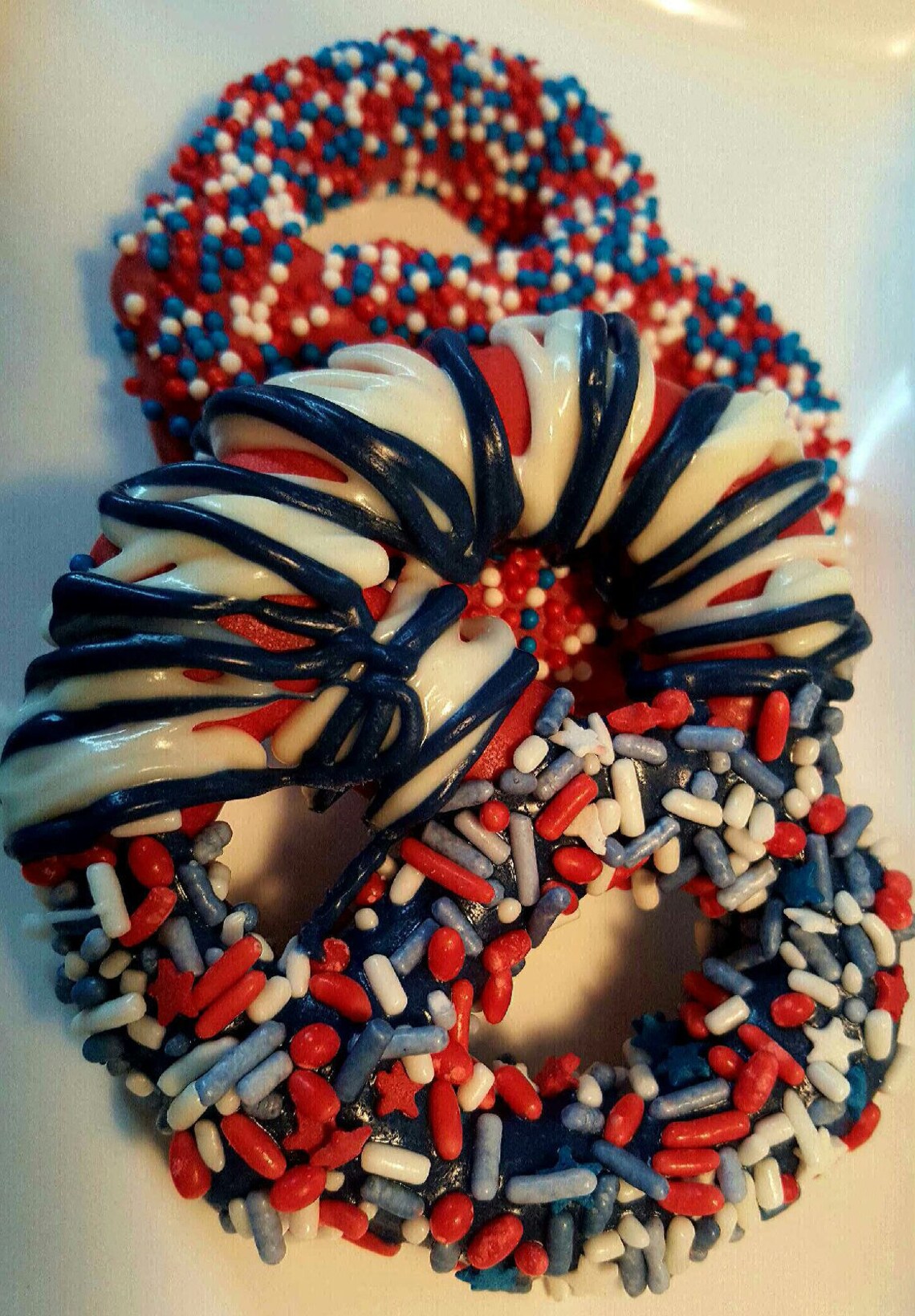 Gourmet Chocolate Covered Pretzels! Red White and Blue! 4th Fourth of ...